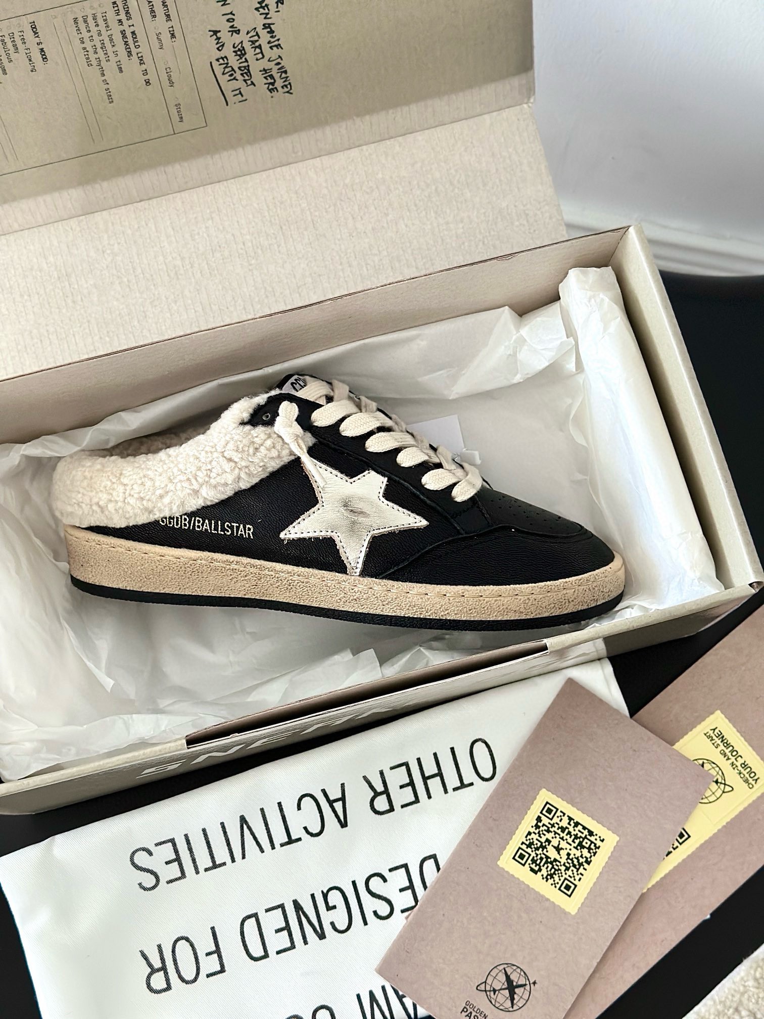 Replica Golden Goose Women's Black Ball Star Sabots with Shearling Lining