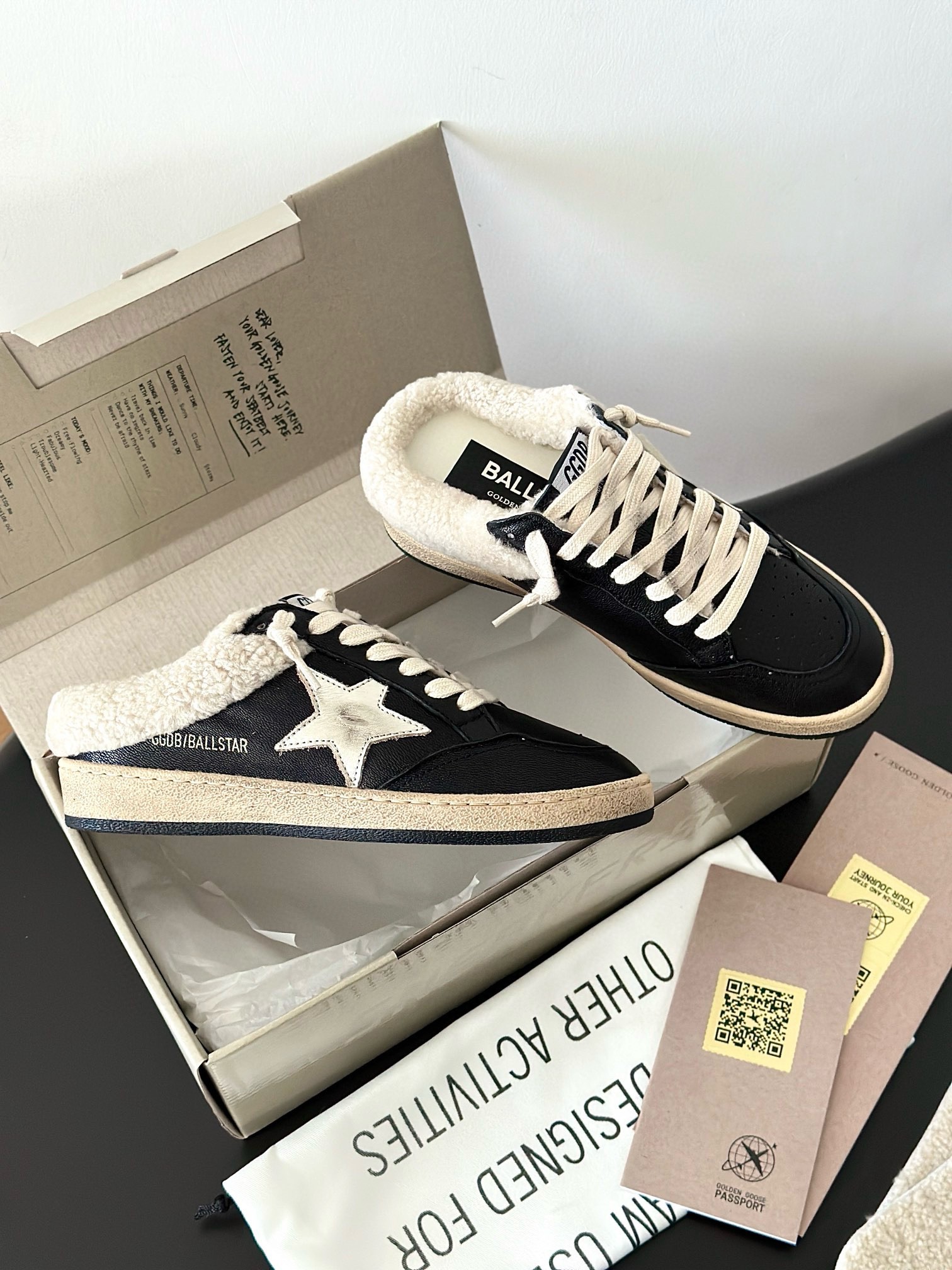 Replica Golden Goose Women's Black Ball Star Sabots with Shearling Lining