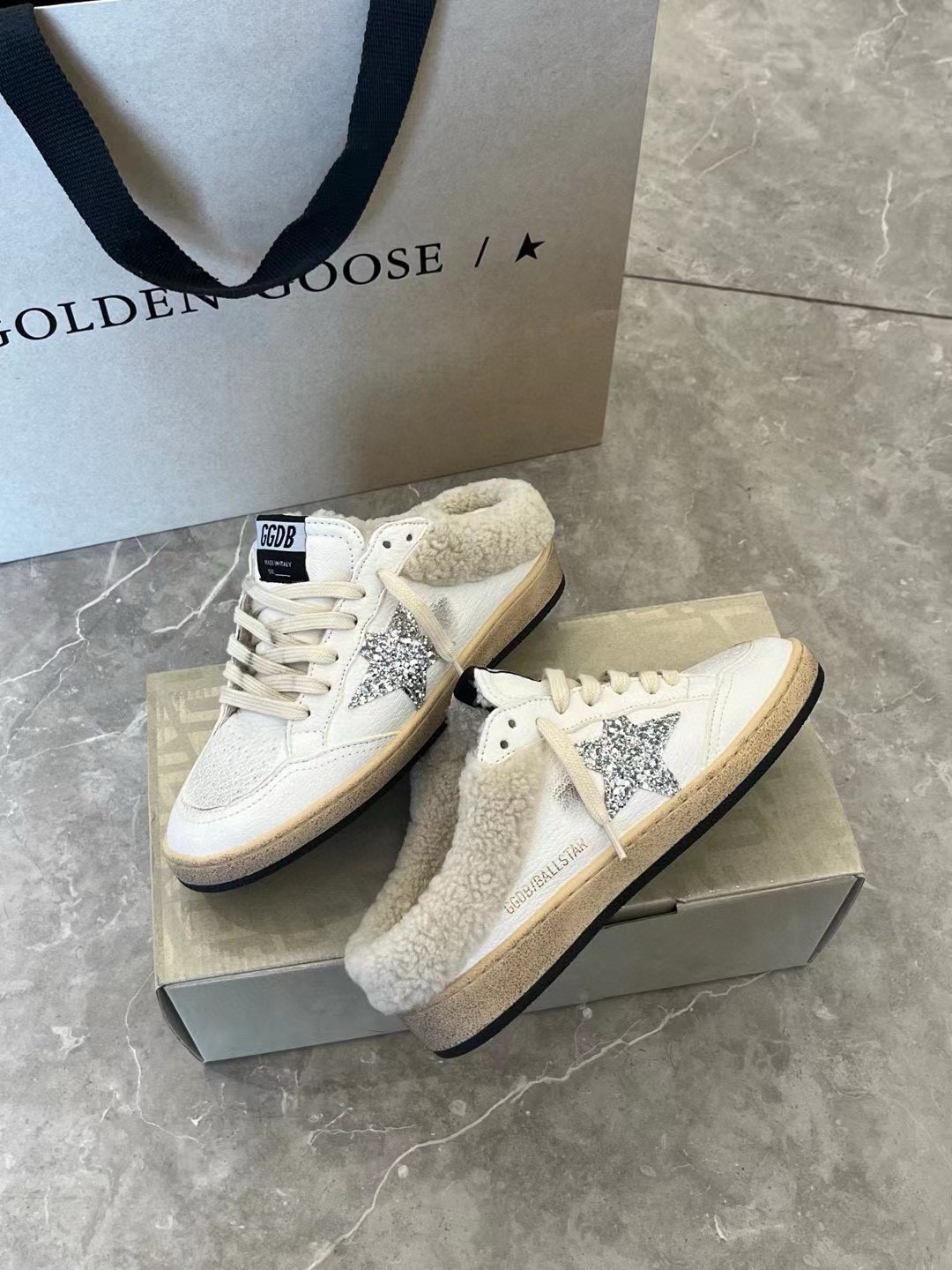 Replica Golden Goose Women's White Ball Star Sabots with Shearling Lining